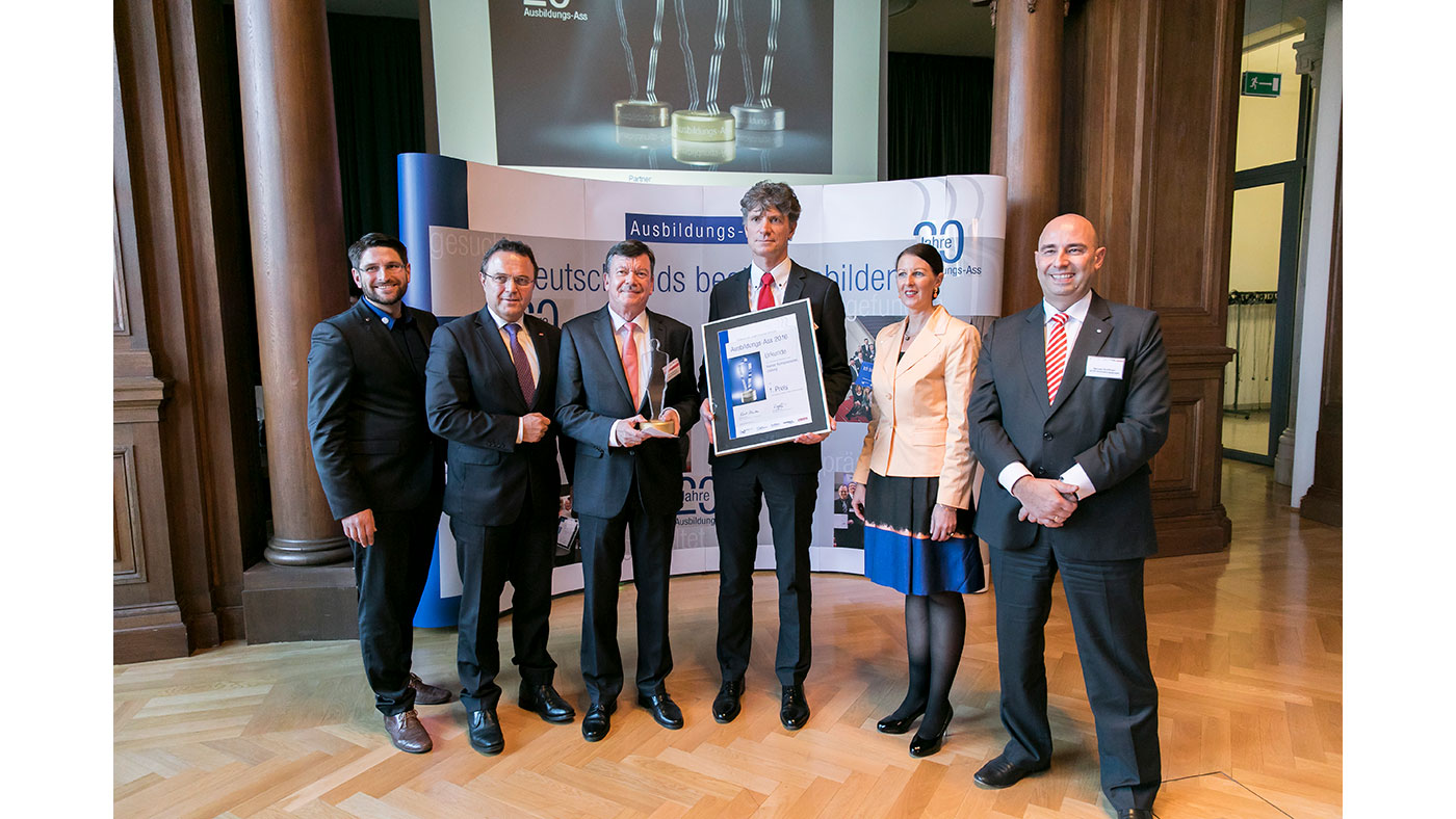 1st place award: Kaeser Kompressoren honoured as “Training Ace ...